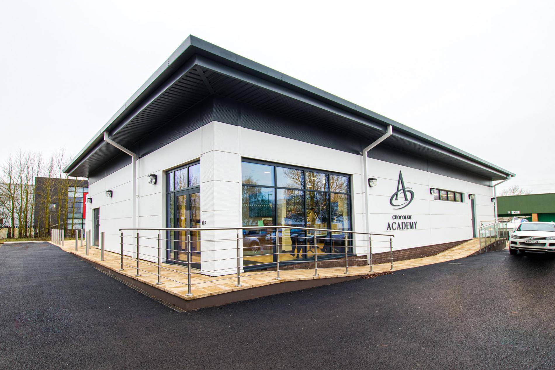 Barry Callebaut opens new CHOCOLATE ACADEMY™ Center in Banbury